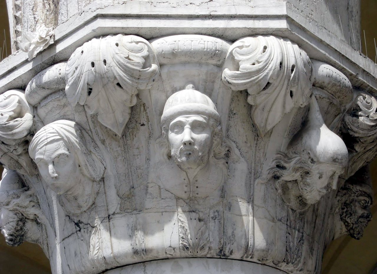 112. Il capitello dei popoli – STRABILIANTE VENEZIA